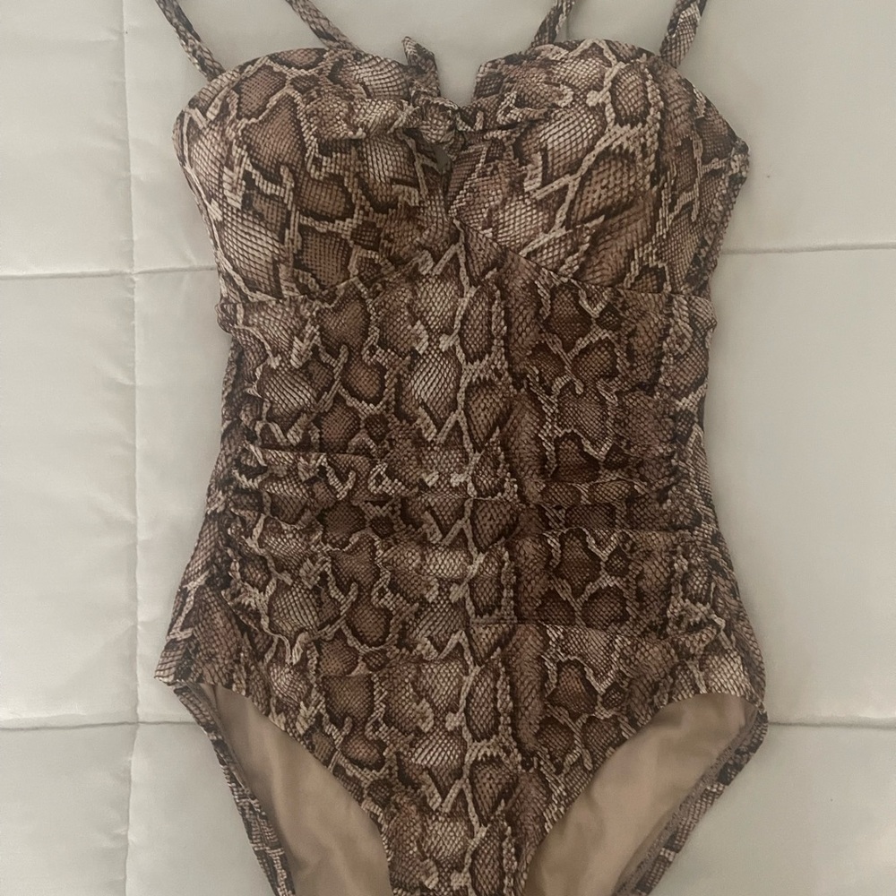 Kona Sol Full Pc Bathing Suit. Snake Print. - Gem